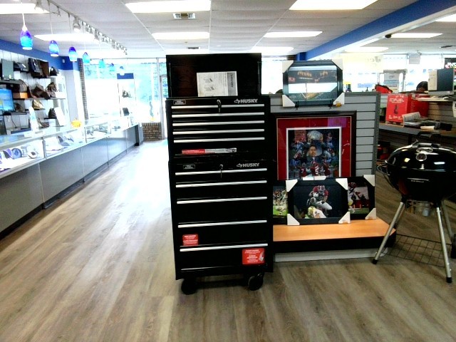 Husky rolling and stand alone took box set | Family Pawn