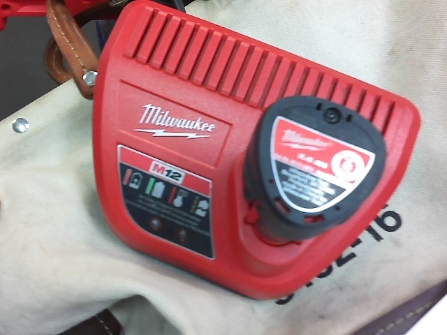 Milwakee m12 charger | Family Pawn